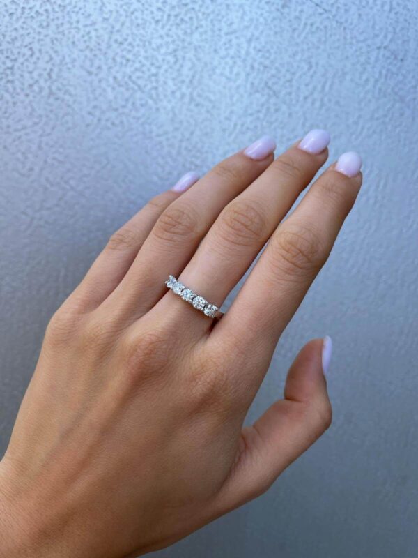 Big Row Diamond Ring 1.00ct MOON - DIAMOND HOUSE